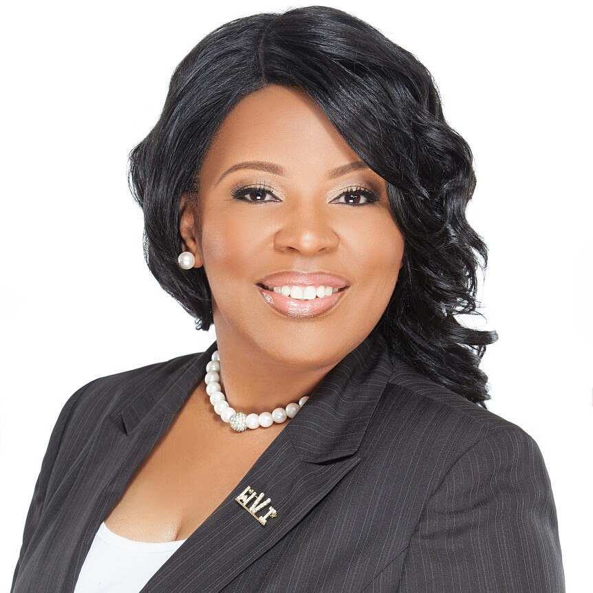 Ginger Miller: Women Need to Tell Their Stories | UMGC Global Media Center